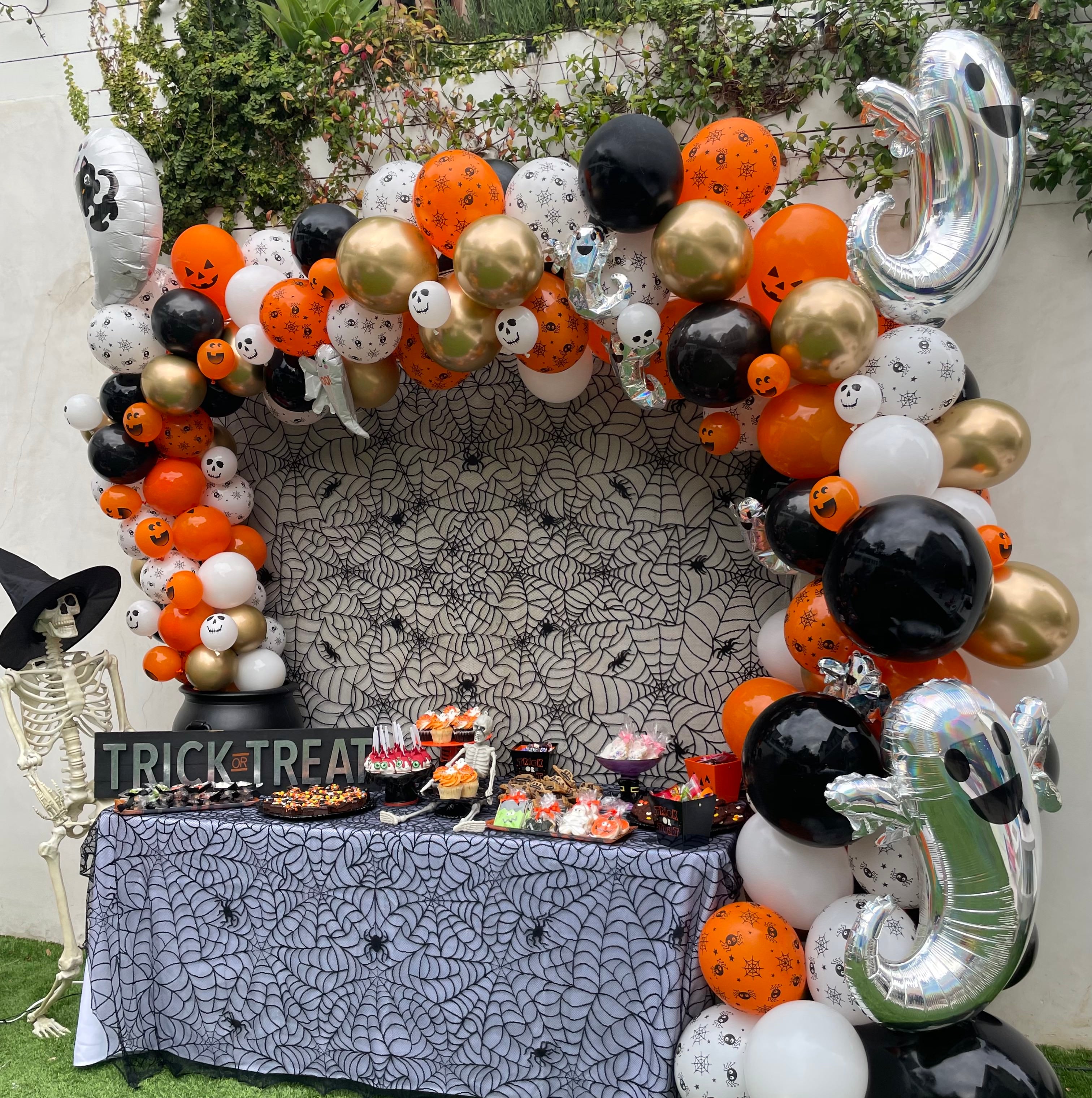 Halloween Skeleton Table Catering & Treats