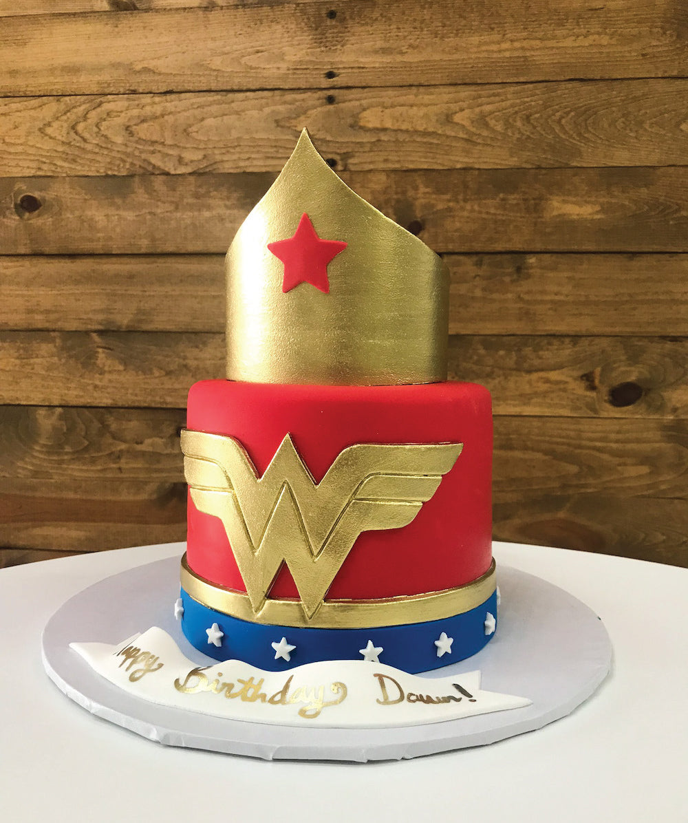 Wonder Woman Cake