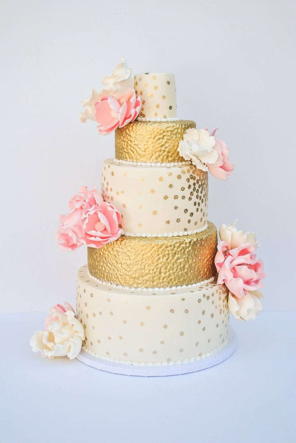 White & Gold Flowers Cake